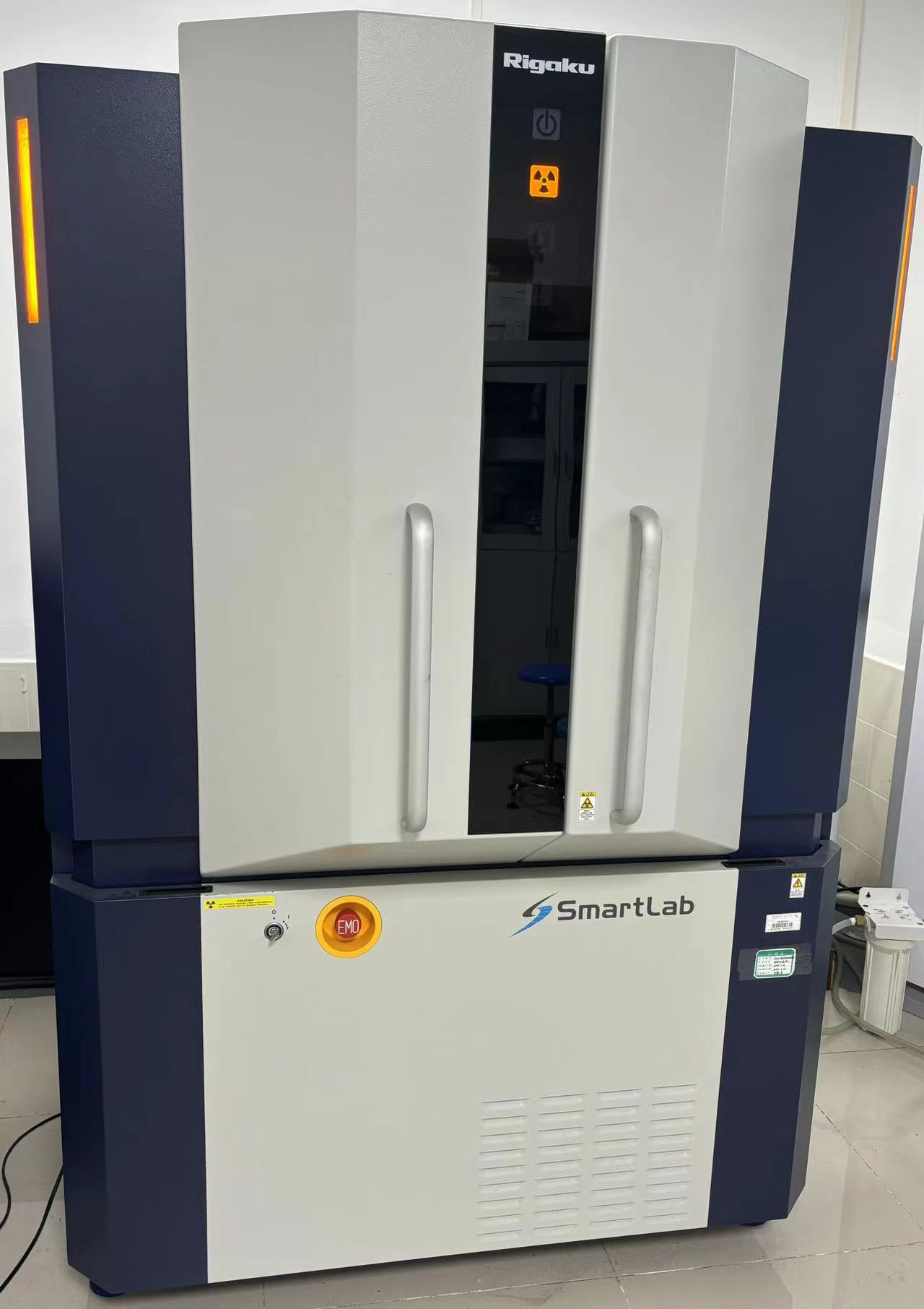 X射线衍射仪（Smart Lab，Rigaku）-分析测试中心